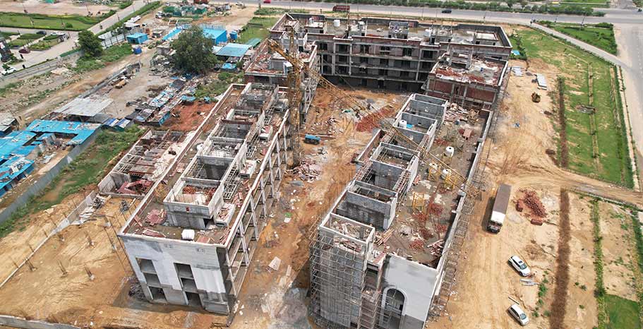 Urban Cubes Commercial Project by Whiteland Corporation